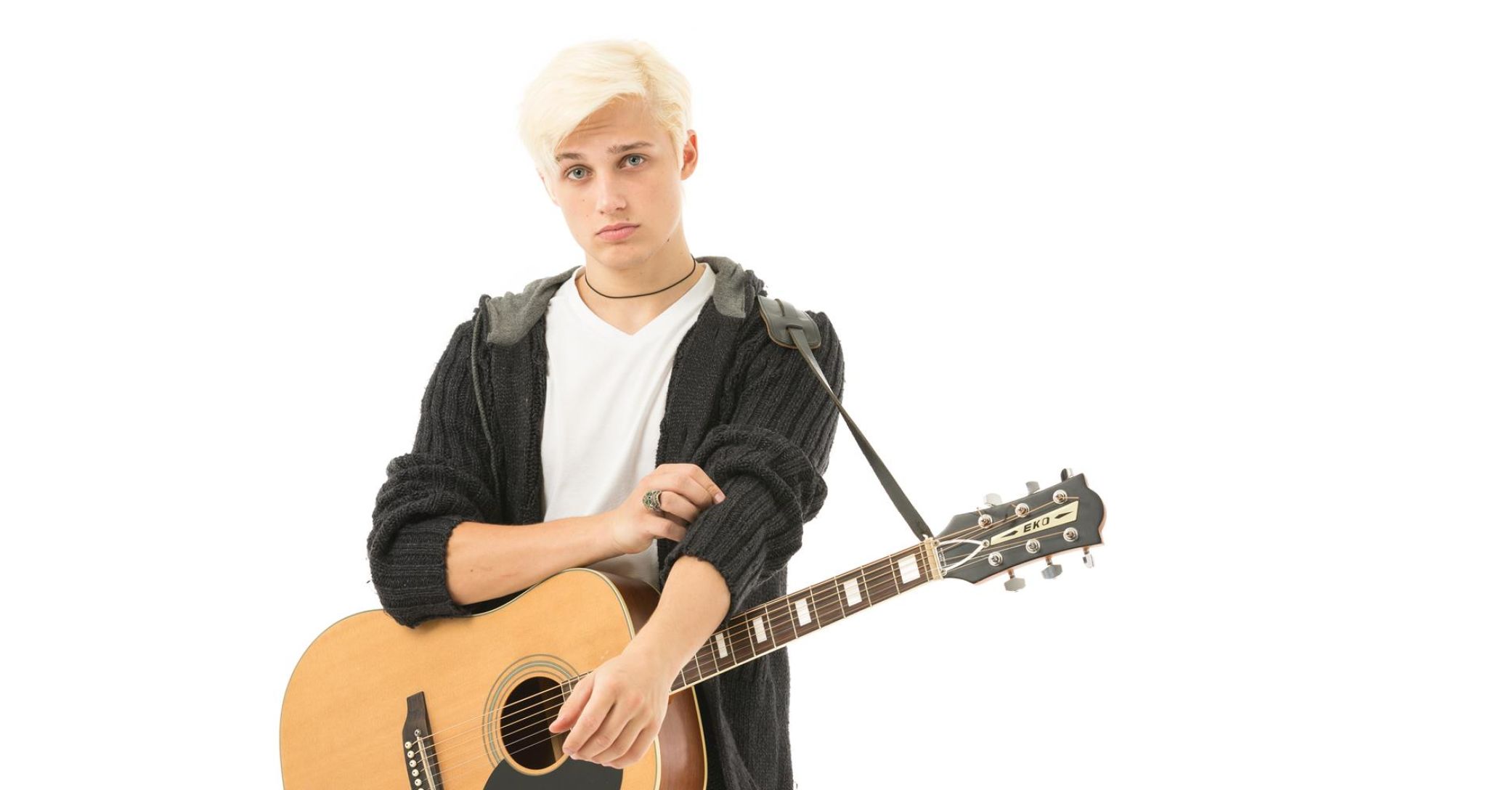 Chi è Francesco Bertoli: da X Factor ad Amici - Bellacanzone